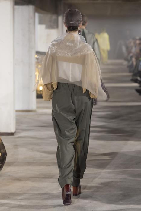 UNDERCOVER - Womenswear Spring-Summer 2024 | FHCM