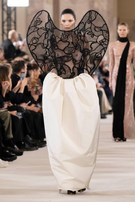 SCHIAPARELLI - Haute Couture Spring/Summer 2024 | FHCM