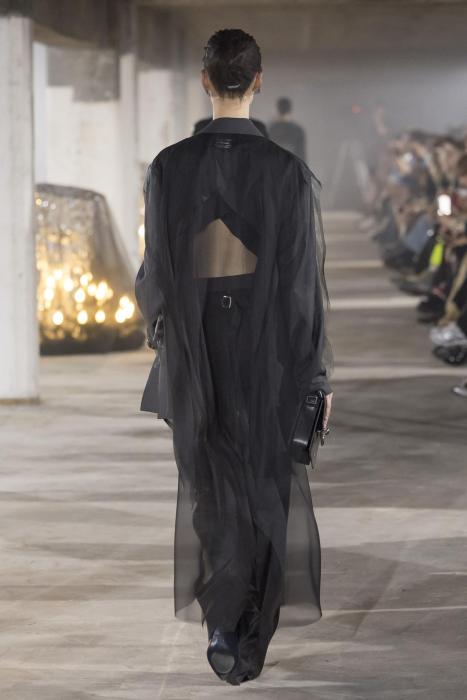 UNDERCOVER - Womenswear Spring-Summer 2024 | FHCM