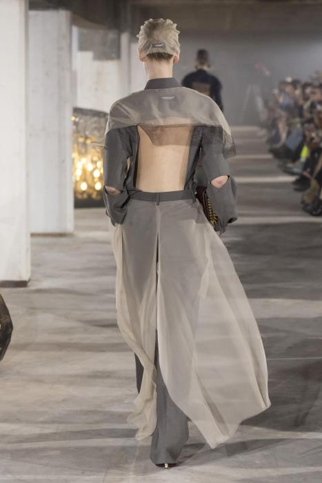 UNDERCOVER - Womenswear Spring-Summer 2024 | FHCM